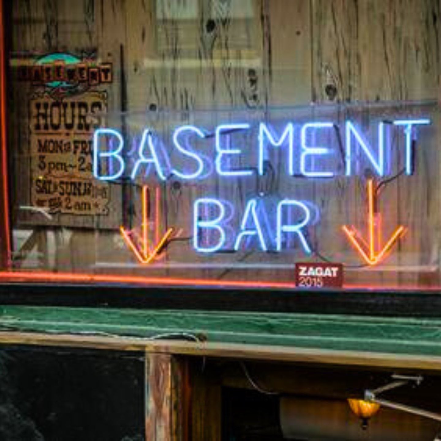 Basement Bar | Fort Worth Bachelorette Party Guide | Stag & Hen
