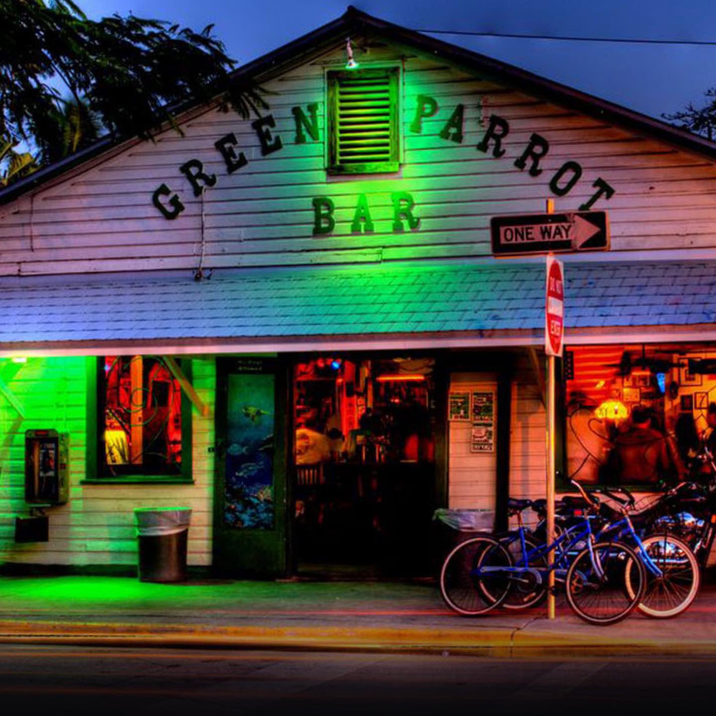 The Green Parrot Bar | Key West Bachelorette Party Guide | Stag & Hen